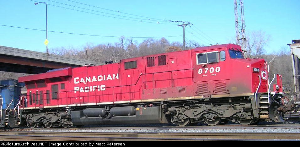 CP 8700